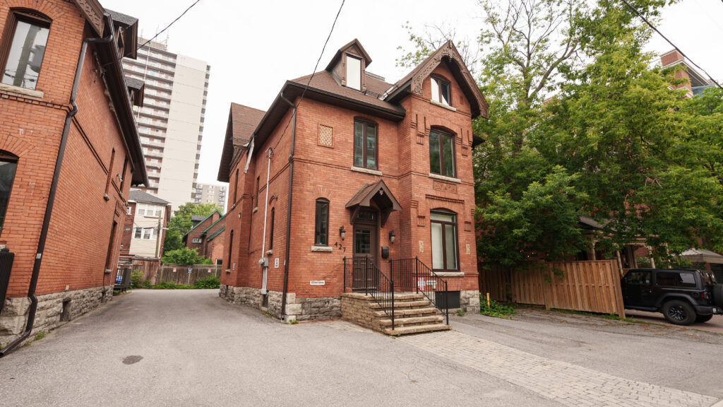 For Lease - Paradigm Commercial