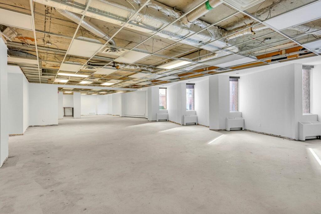 For Lease - Paradigm Commercial