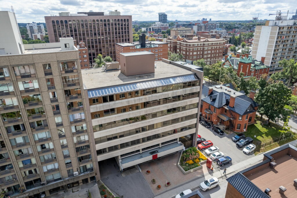 For Lease - Paradigm Commercial