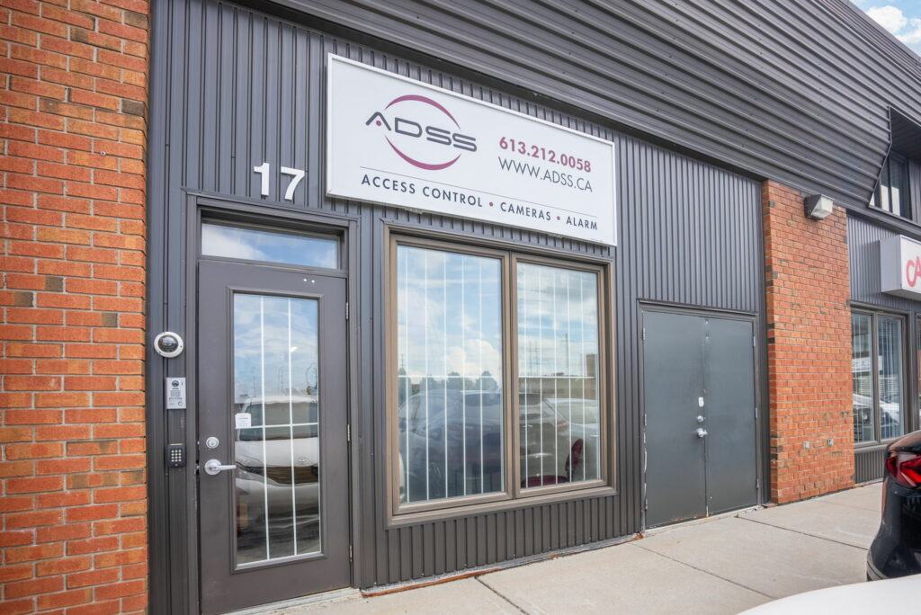 For Lease - Paradigm Commercial