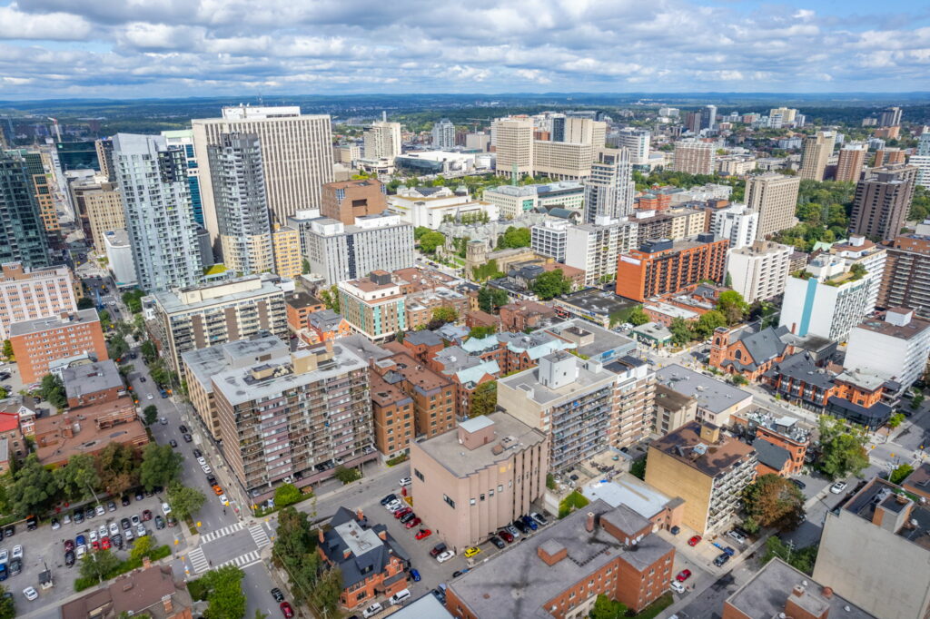 For Lease - Paradigm Commercial