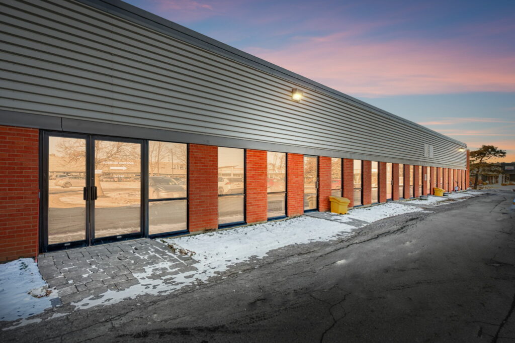 For Lease - Paradigm Commercial