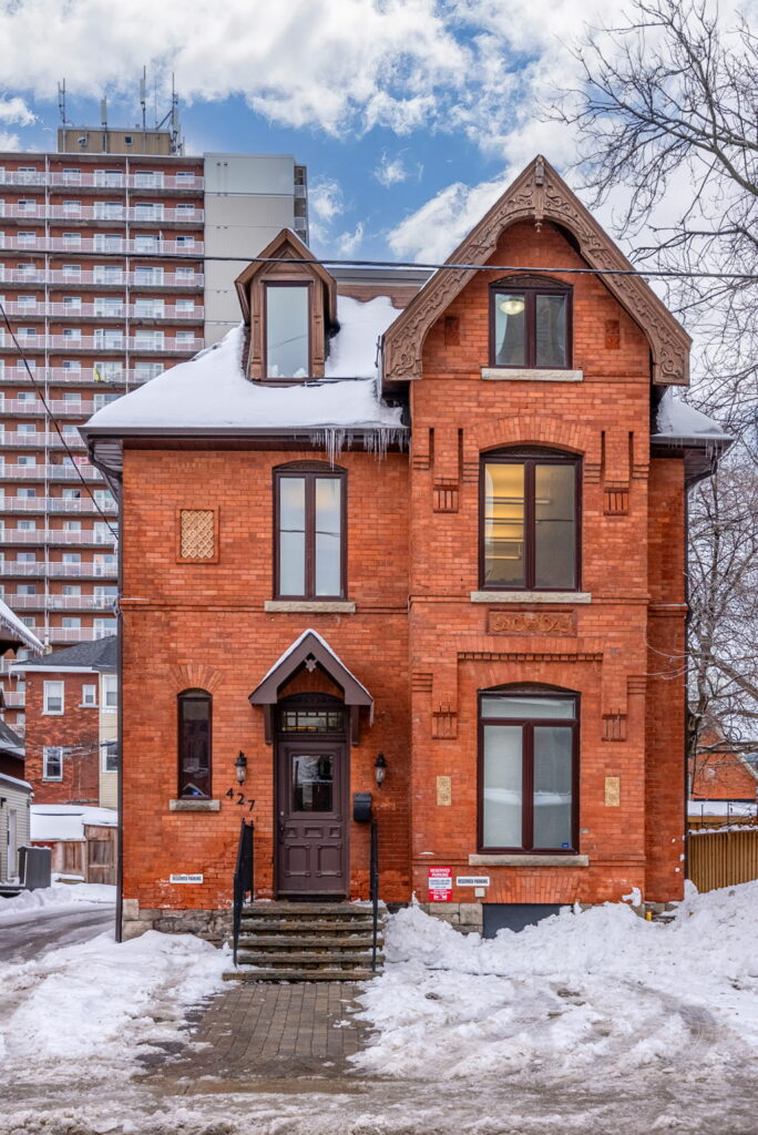 427 Gilmour - Paradigm Commercial