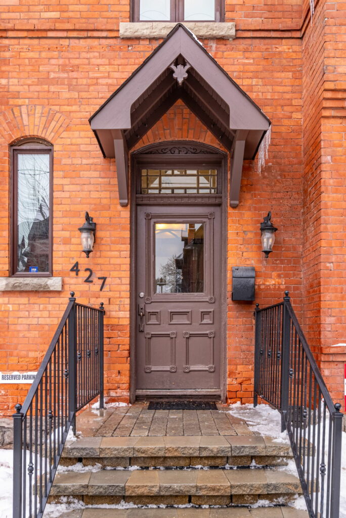 427 Gilmour - Paradigm Commercial